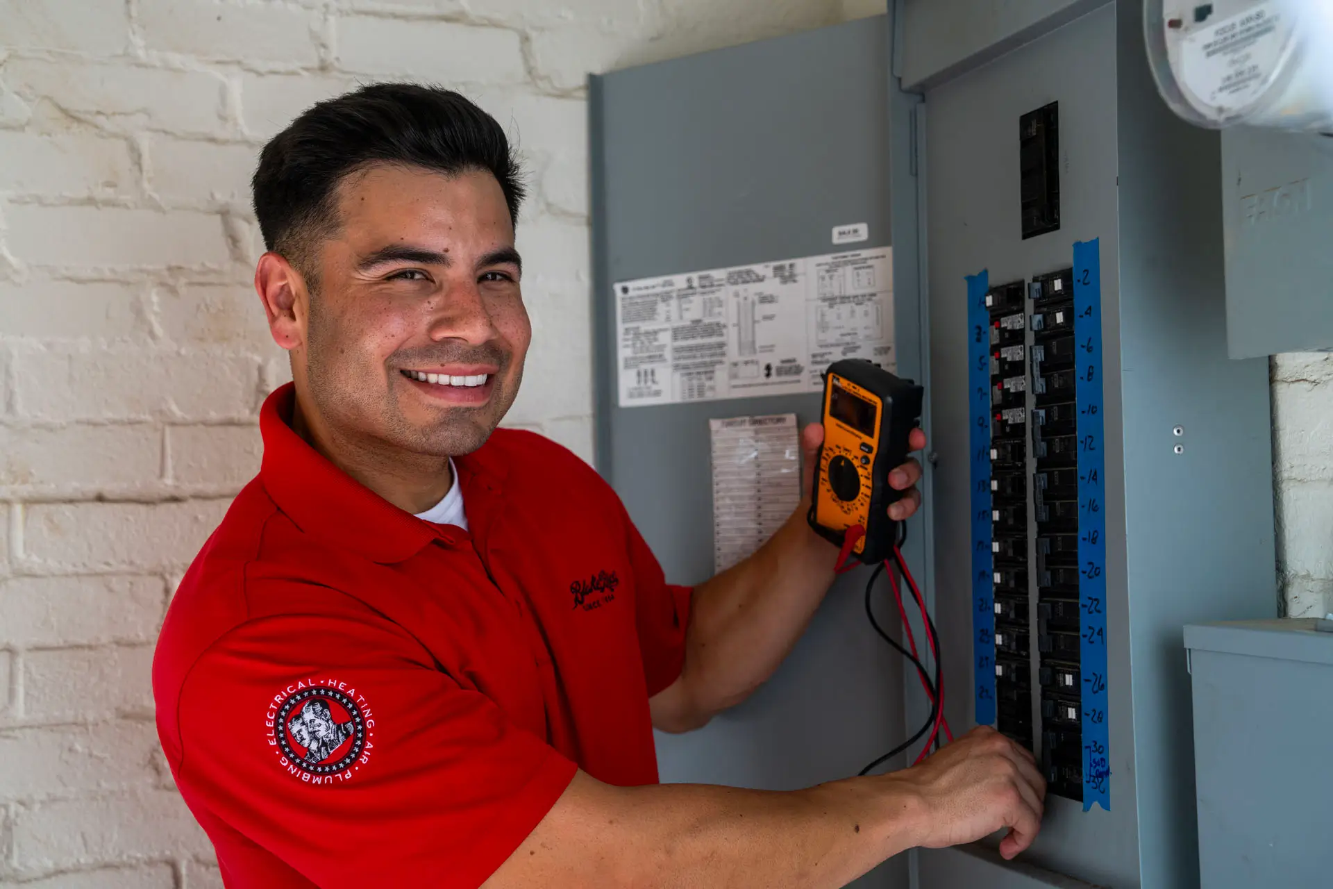Electrical Panel Replacement & Repair in Huntsville